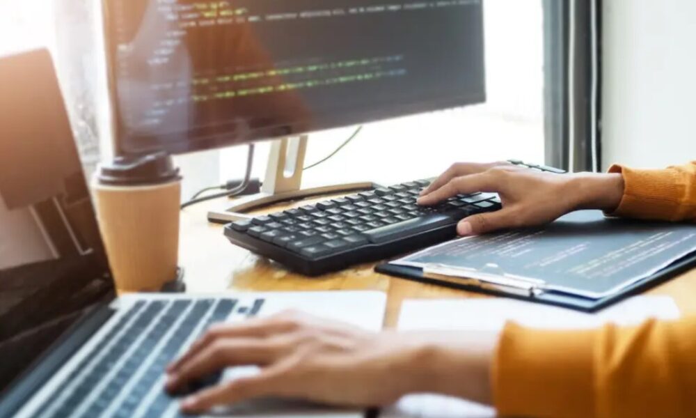 20 Computer Softwares for Daily Use in 2024 - Piratebrowser.com