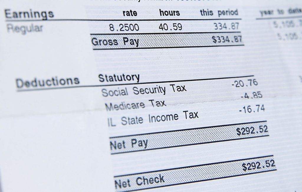 3 Reasons Why Employees Need to Read Their Pay Stubs - Piratebrowser.com